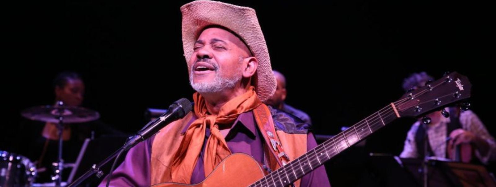 Cross That River: Story of a Black Cowboy | Rose and Alfred Miniaci ...